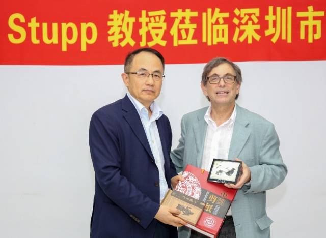 著名神经肿瘤专家-美国西北纪念医院Roger Stupp教授访问我院_南方plus_南方+