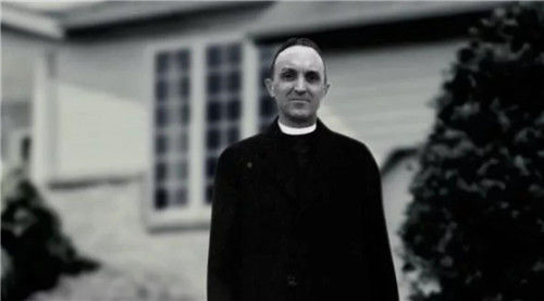 专访南京大屠杀唯一影像记录者约翰·马吉之孙：铭记这段历史